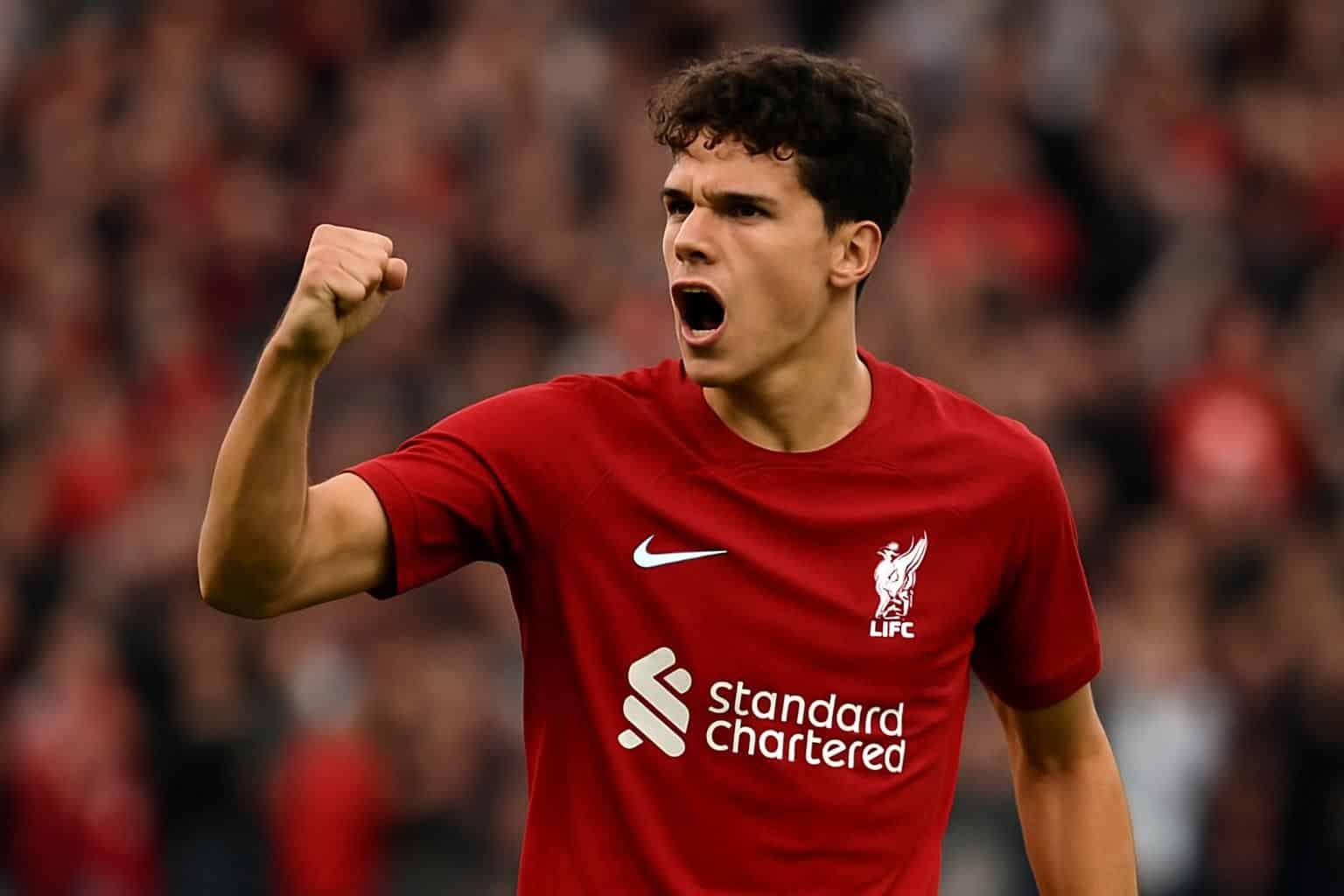 Liverpool frappe un grand coup : le mystérieux défenseur français à 431 ...